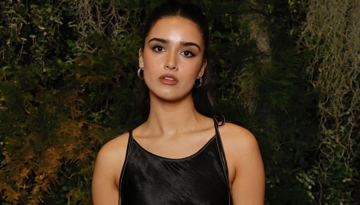 While Working Away From Home, Asha Banks Says She "Misses Her Mum And Dad"