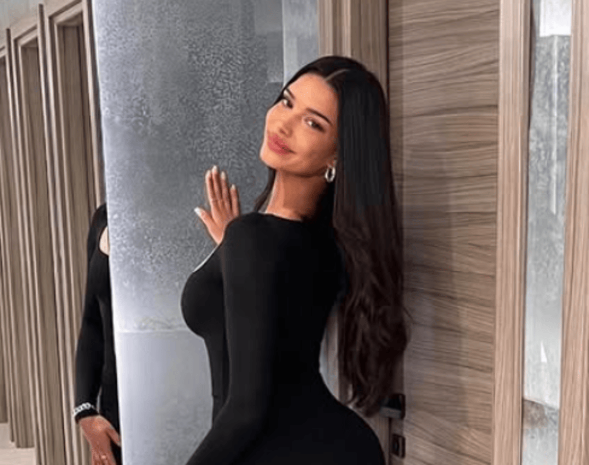 19-Year-Old Kiana Paloma Dufour Has Taken The World By Storm With Her ...